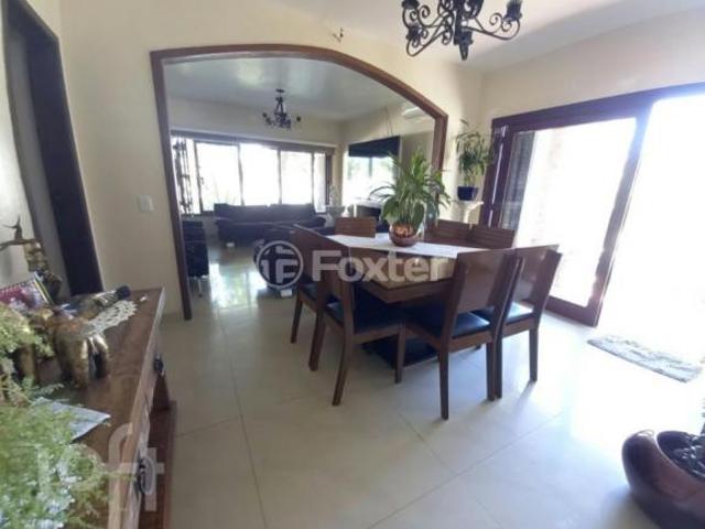 Casa, 3 dormitórios, 1000 m², em Belém Novo