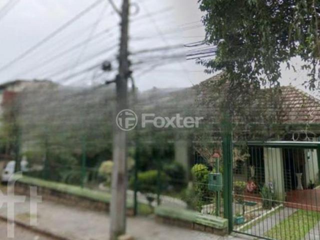 Casa, 3 dormitórios, 1009 m², em Santo Antônio
