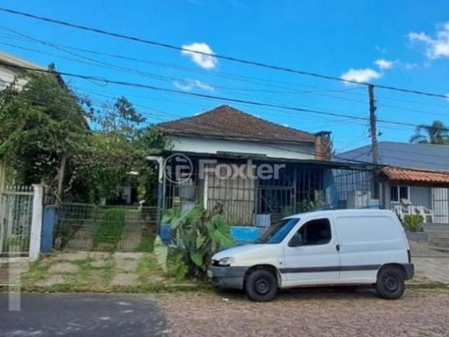 Casa, 3 dormitórios, 100 m², em Morro Santana