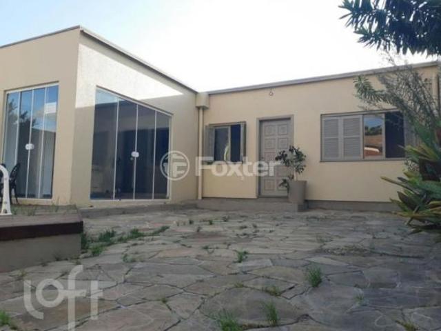 Casa, 3 dormitórios, 100 m², em Parque da Matriz