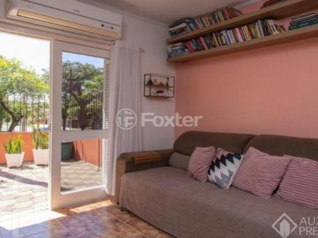 Casa, 3 dormitórios, 100 m², em Teresópolis