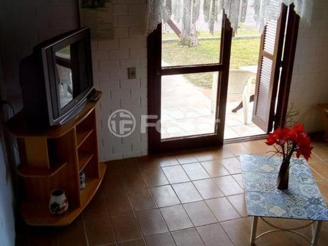 Casa, 3 dormitórios, 101.76 m², em Jardim Atlântico