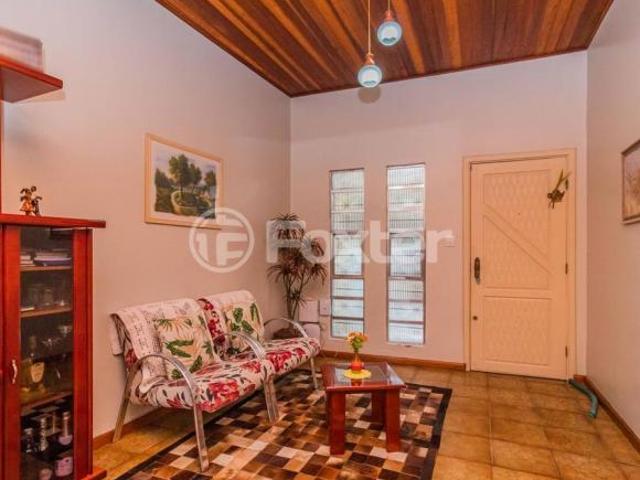 Casa, 3 dormitórios, 115 m², em Azenha