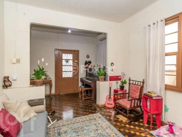 Casa, 3 dormitórios, 115 m², em Partenon