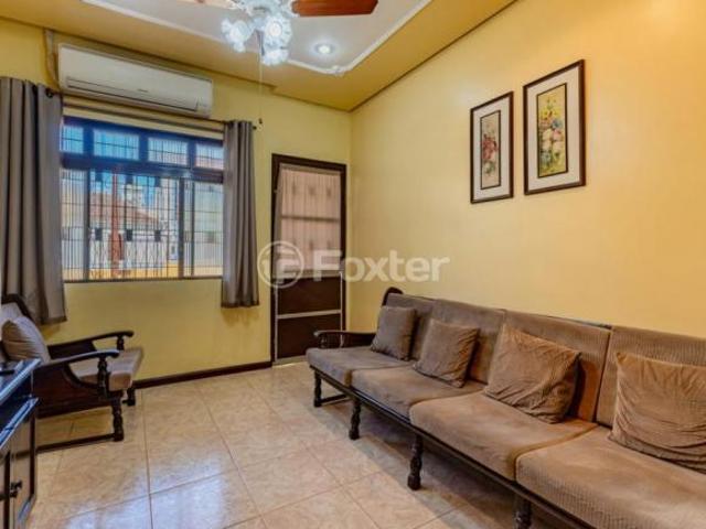 Casa, 3 dormitórios, 116 m², em Partenon