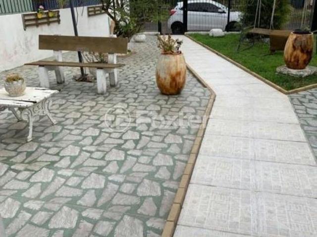 Casa, 3 dormitórios, 110 m², em Sarandi
