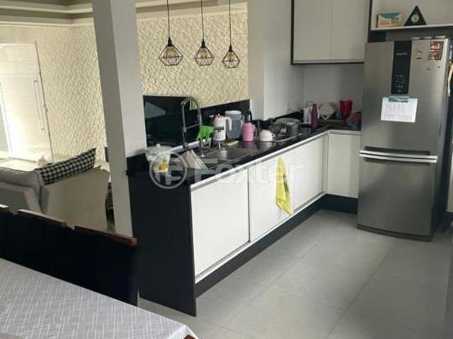 Casa, 3 dormitórios, 110.3 m², em Centro