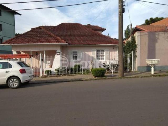 Casa, 3 dormitórios, 125 m², em Vila Raymundo