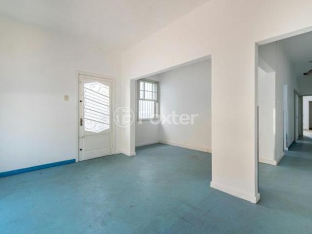 Casa, 3 dormitórios, 127.06 m², em Farroupilha