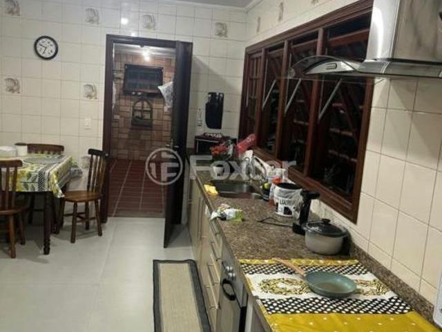 Casa, 3 dormitórios, 120 m², em Conjunto Residencial Morada do Sol
