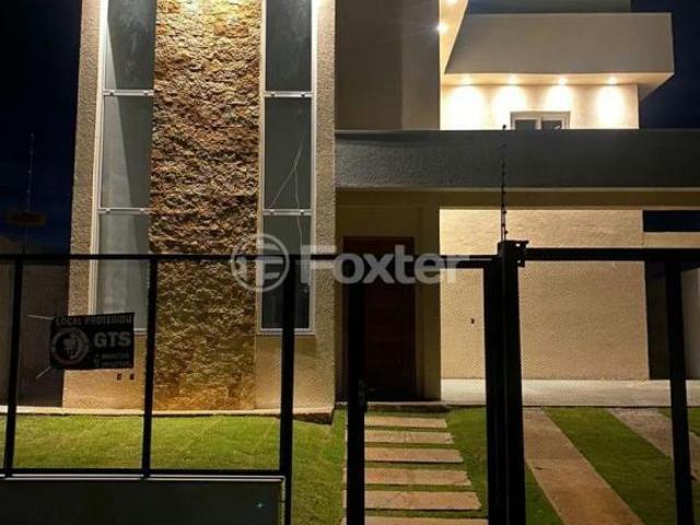 Casa, 3 dormitórios, 120 m², em Central Parque