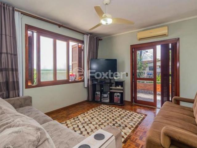 Casa, 3 dormitórios, 123.25 m², em Morro Santana