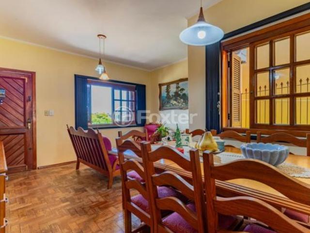 Casa, 3 dormitórios, 135.1 m², em Jardim Sabará