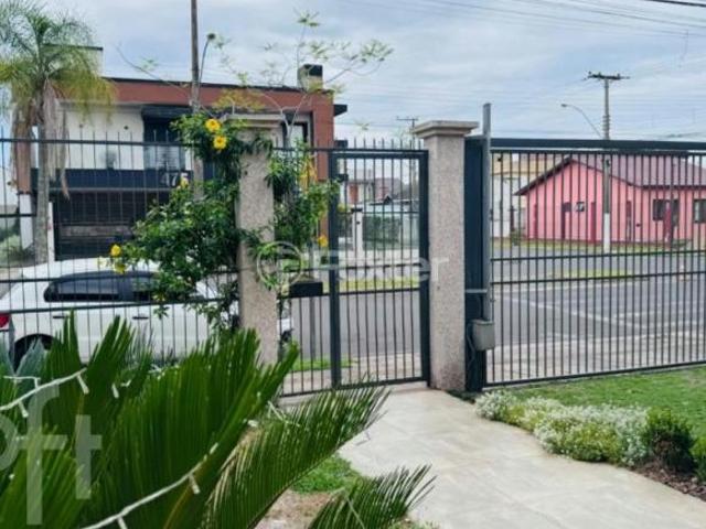 Casa, 3 dormitórios, 130 m², em Parque da Matriz