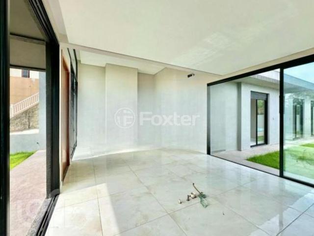 Casa, 3 dormitórios, 132 m², em Jardim Beira Mar