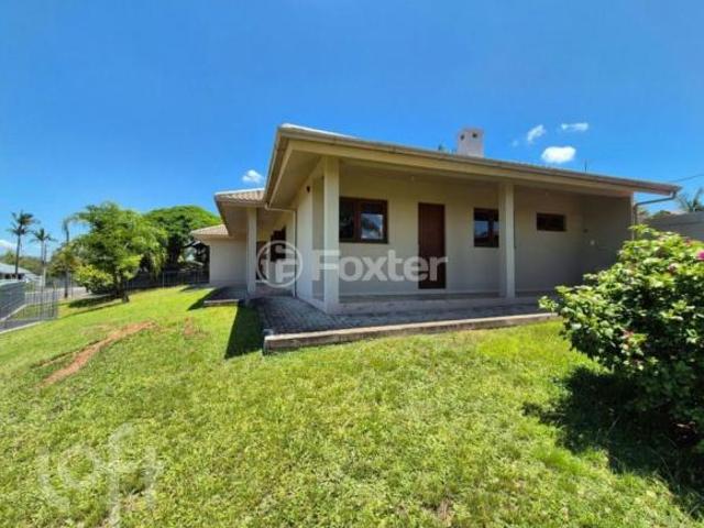 Casa, 3 dormitórios, 147.16 m², em Petrópolis