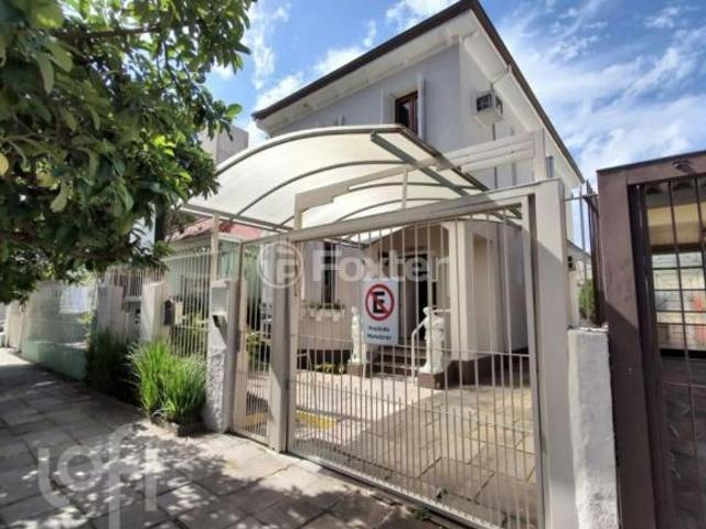 Casa, 3 dormitórios, 148 m², em Menino Deus