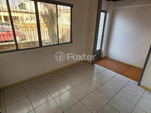 Casa, 3 dormitórios, 140 m², em COHAB