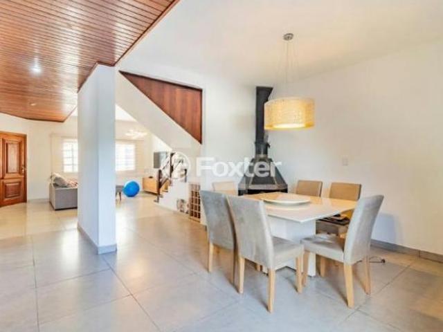 Casa, 3 dormitórios, 140 m², em Dom Feliciano