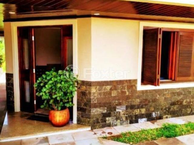 Casa, 3 dormitórios, 159 m², em Vila Cachoeirinha