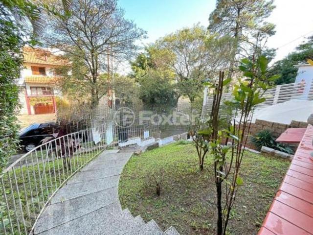 Casa, 3 dormitórios, 150 m², em Auxiliadora