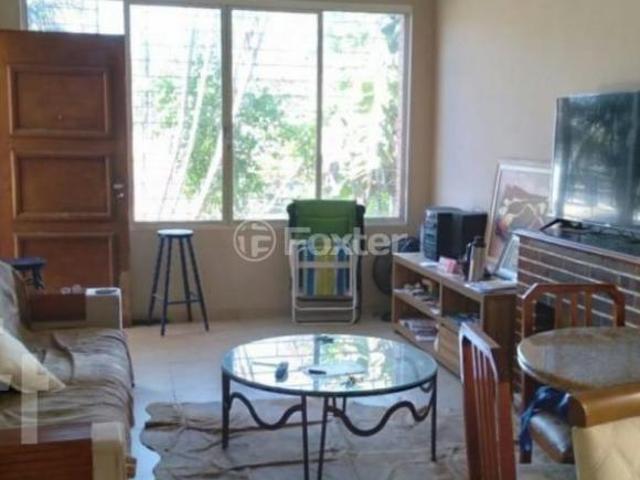 Casa, 3 dormitórios, 150 m², em Petrópolis