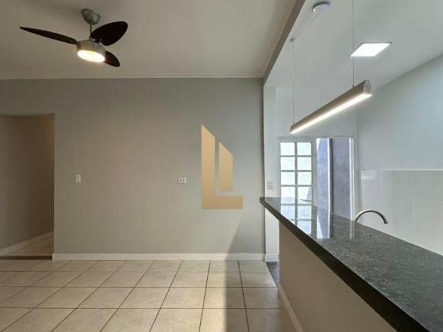 Casa 3 Dormitórios 150m² Bosque dos Ipês