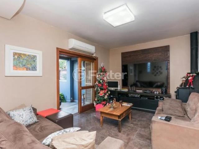Casa, 3 dormitórios, 151.36 m², em Partenon