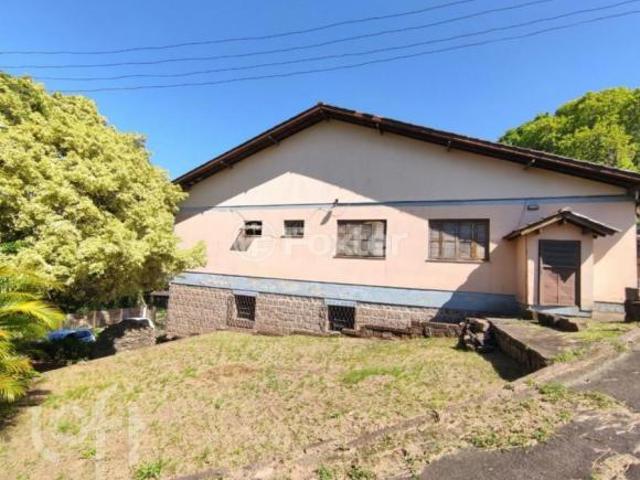 Casa, 3 dormitórios, 1534.5 m², em Cavalhada