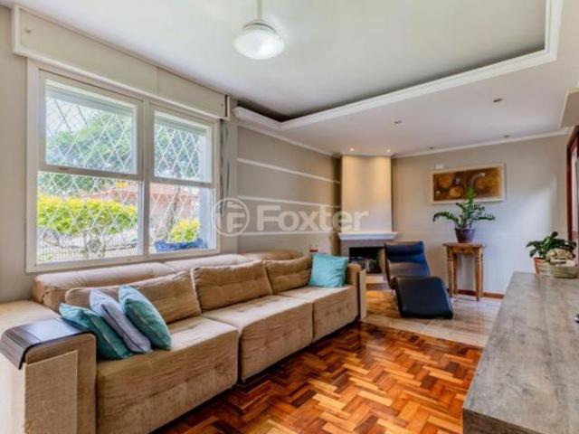 Casa, 3 dormitórios, 164.14 m², em Santa Tereza