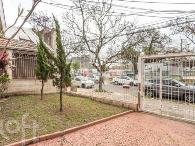 Casa, 3 dormitórios, 165 m², em Floresta
