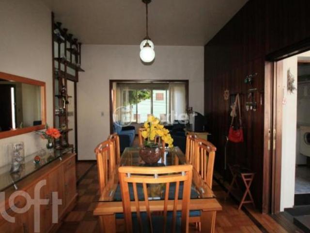 Casa, 3 dormitórios, 166.13 m², em Rio Branco