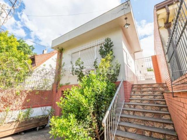 Casa, 3 dormitórios, 169 m², em Petrópolis