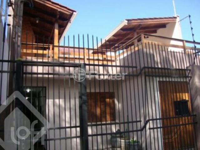 Casa, 3 dormitórios, 160 m², em Farrapos