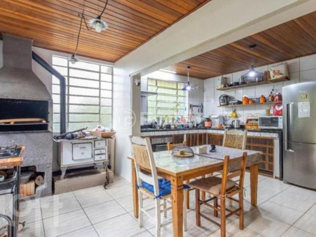 Casa, 3 dormitórios, 160 m², em Jardim Itu