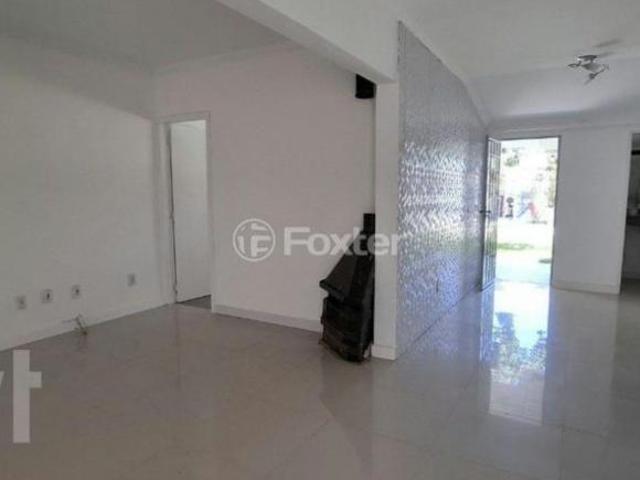 Casa, 3 dormitórios, 160 m², em Mathias Velho
