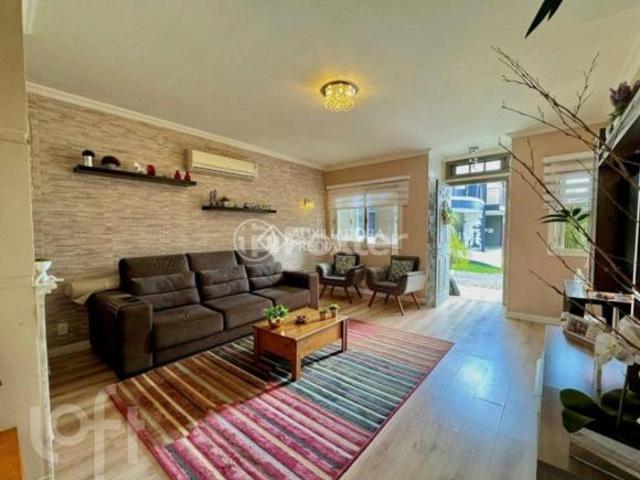 Casa, 3 dormitórios, 161.3 m², em Sarandi