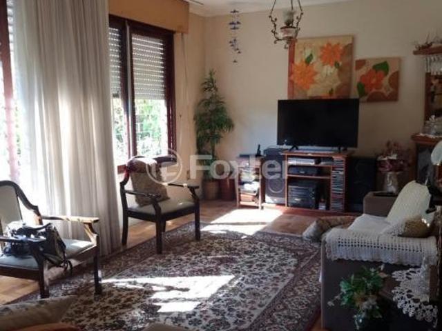 Casa, 3 dormitórios, 162 m², em Sarandi