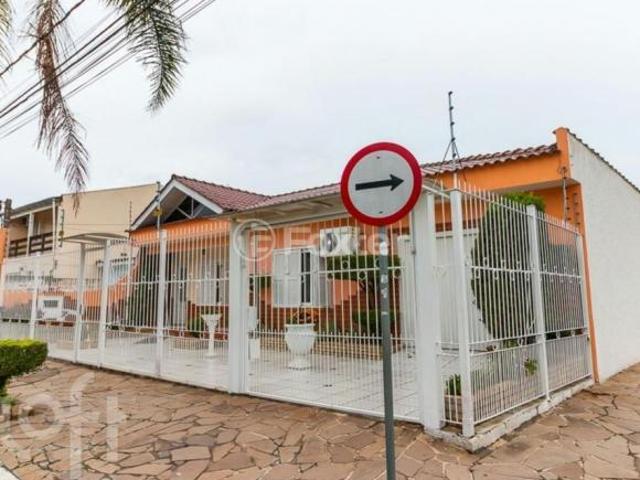 Casa, 3 dormitórios, 162 m², em Passo das Pedras