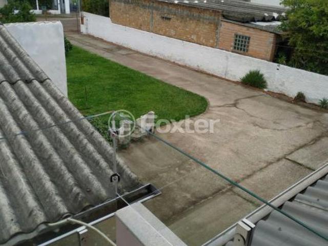 Casa, 3 dormitórios, 175 m², em Centro