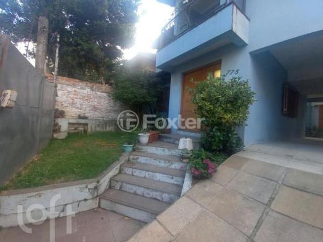 Casa, 3 dormitórios, 175 m², em Partenon