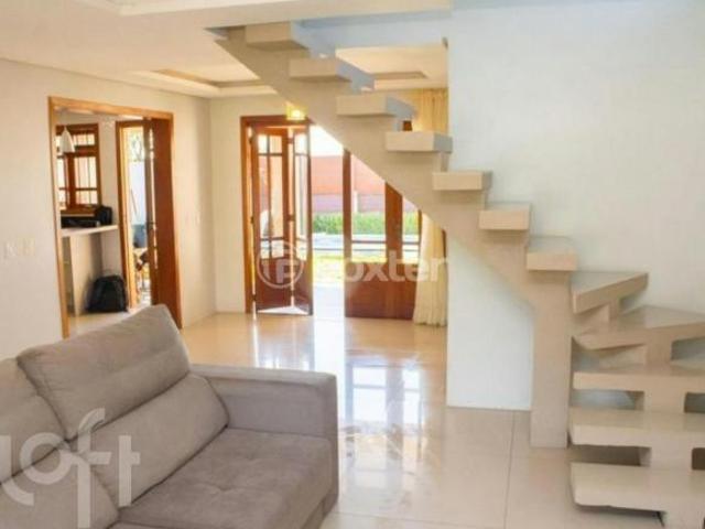 Casa, 3 dormitórios, 177.21 m², em Canudos