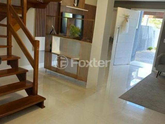 Casa, 3 dormitórios, 178.1 m², em Guarujá