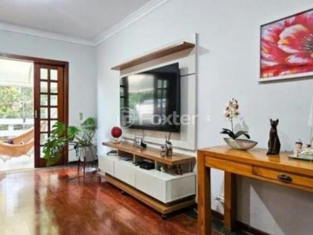 Casa, 3 dormitórios, 179 m², em Jardim Olympia