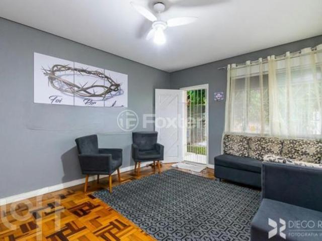 Casa, 3 dormitórios, 170 m², em Coronel Aparício Borges