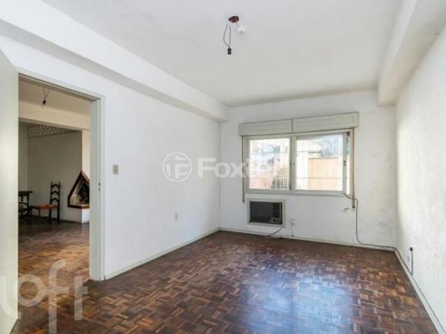 Casa, 3 dormitórios, 171 m², em Petrópolis