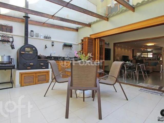 Casa, 3 dormitórios, 186 m², em Tristeza