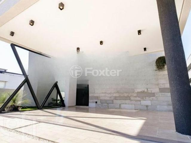 Casa, 3 dormitórios, 186.48 m², em São Vicente