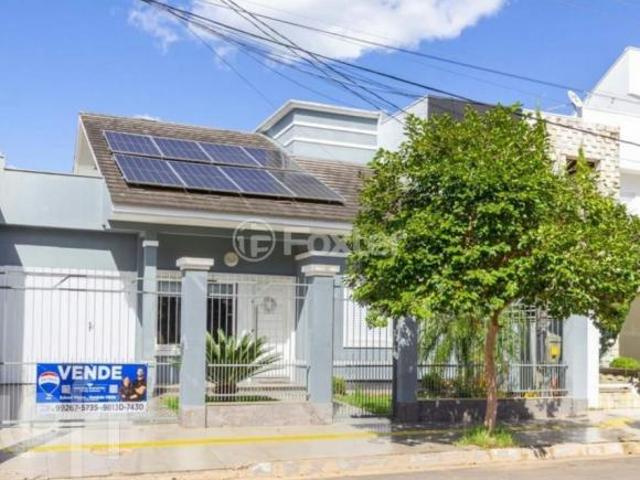 Casa, 3 dormitórios, 189 m², em Parque da Matriz