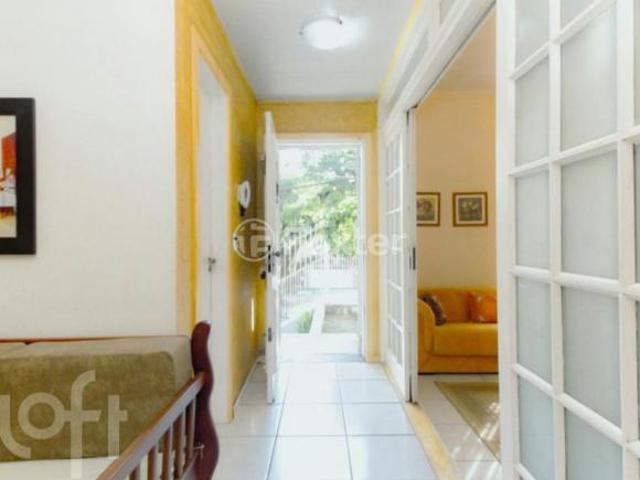 Casa, 3 dormitórios, 189.92 m², em Mont Serrat